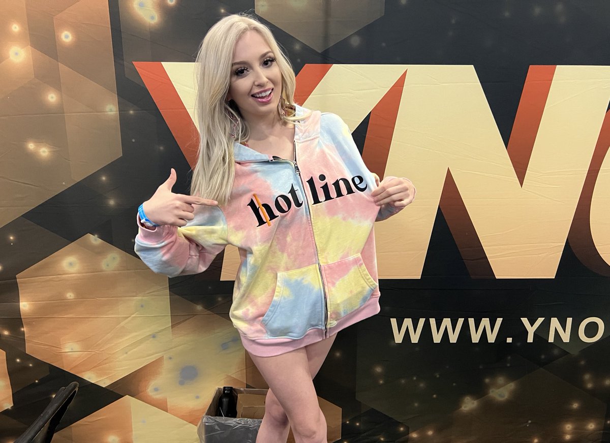 Lexi Lore πexxxotica Nj On Twitter Rocking Hotlinexyz At Exxxotica π