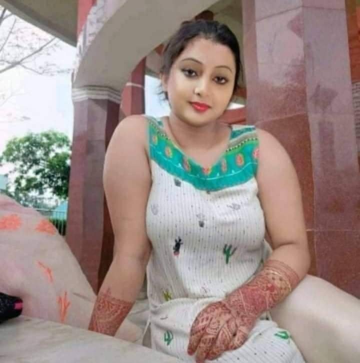 madhu rani on Twitter: "Watsapp ya Facebook?"