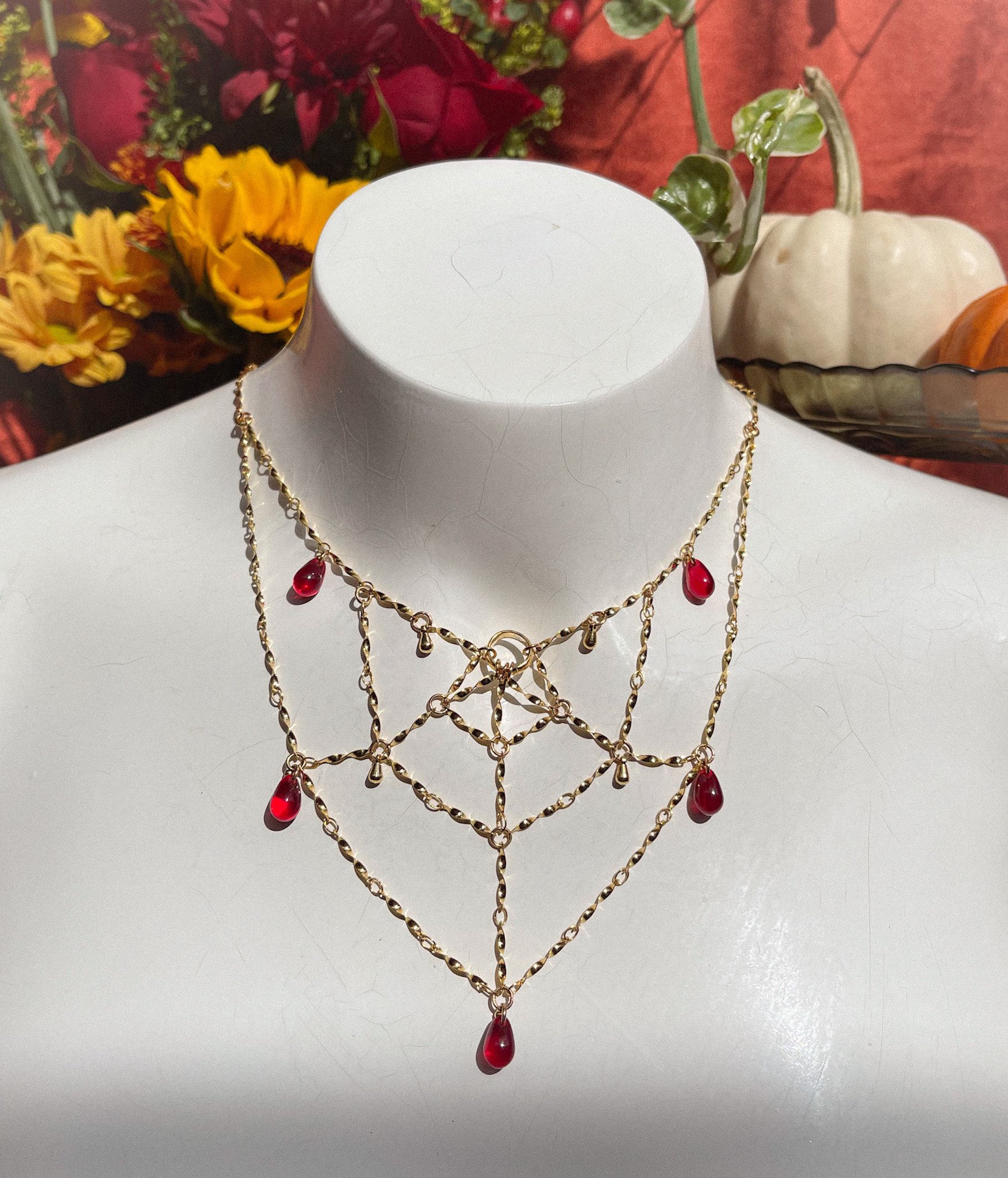 Bug Girl On Twitter I Make Jewelry And Other Pretty Things All Day Every Day And Thats Why I