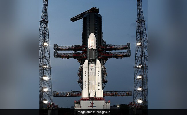 🔴 #BREAKING | India's Heaviest Rocket, With 36 Satellites On Board ...
