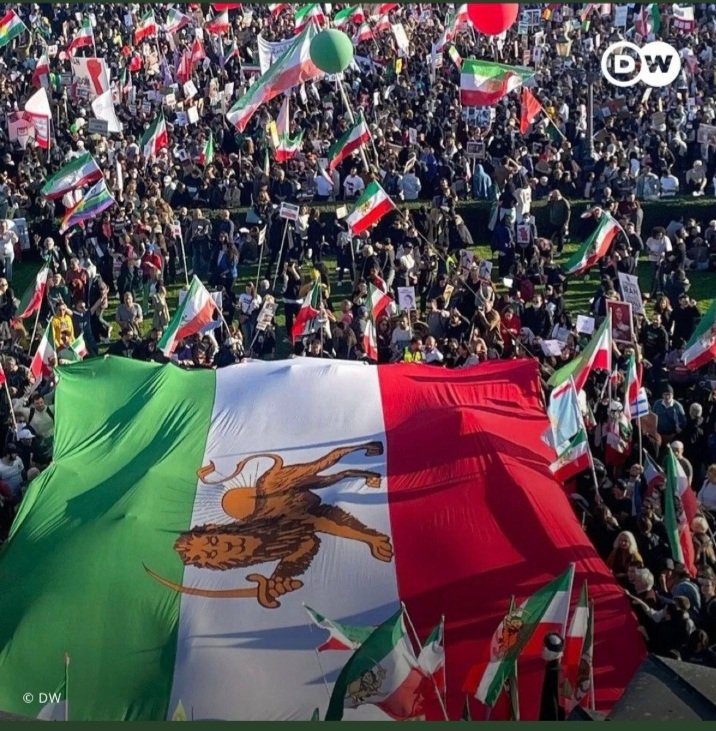 سر ایران On Twitter شما انترنشنال و بی بی سی دارید سانسور سیتیماتیک میکنید واقعا متاسفم براتون
