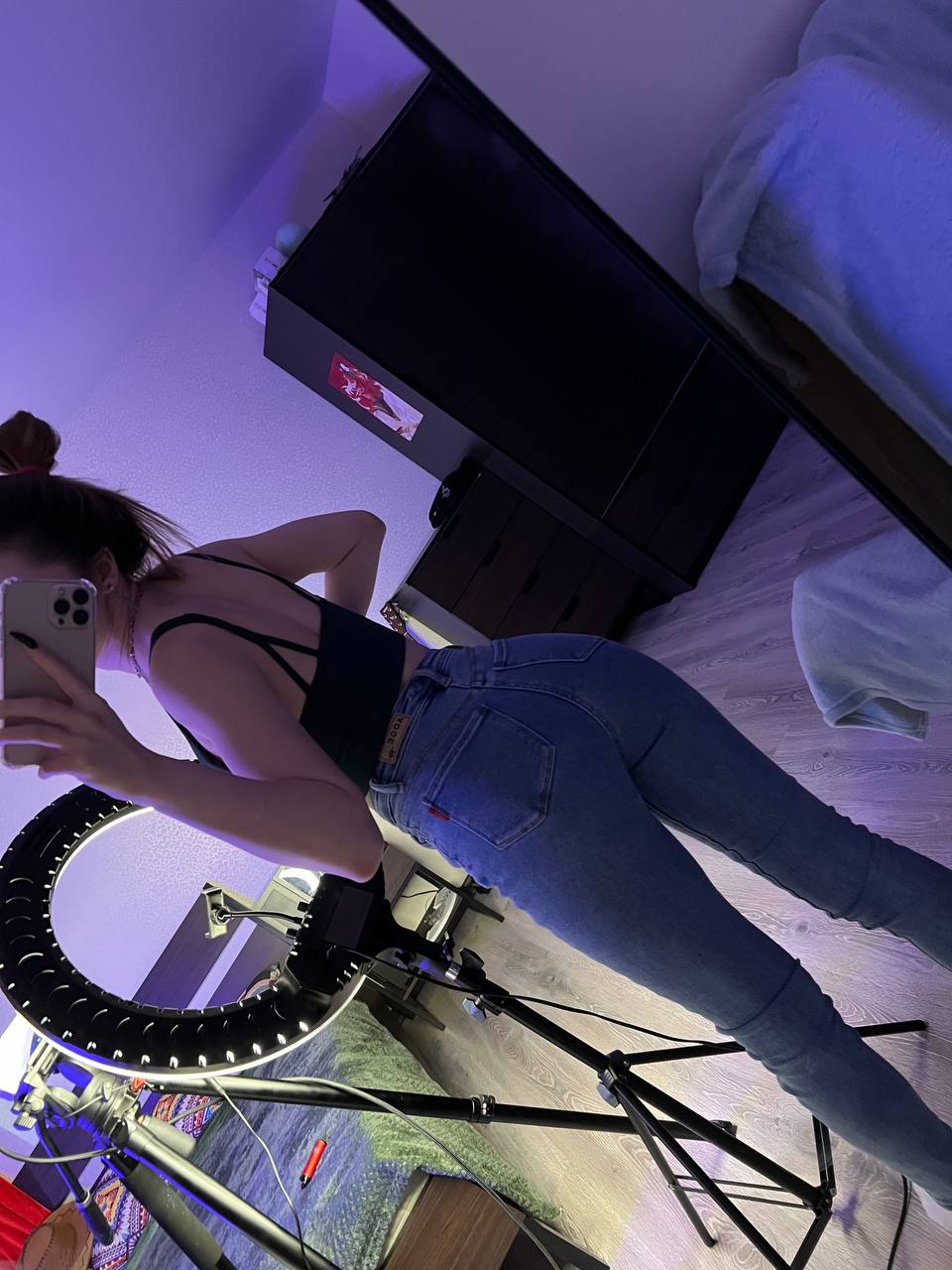 MaddiSecret on Twitter: "Hey Guys! I'm now LIVE on @Stripchat. Come play with me! 😈 #stripmenow ...