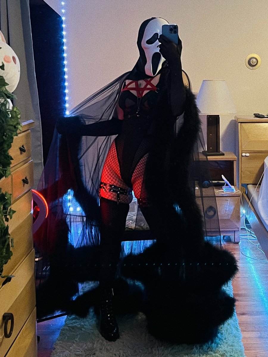 수진 ♡ on Twitter: "boo b♡tch