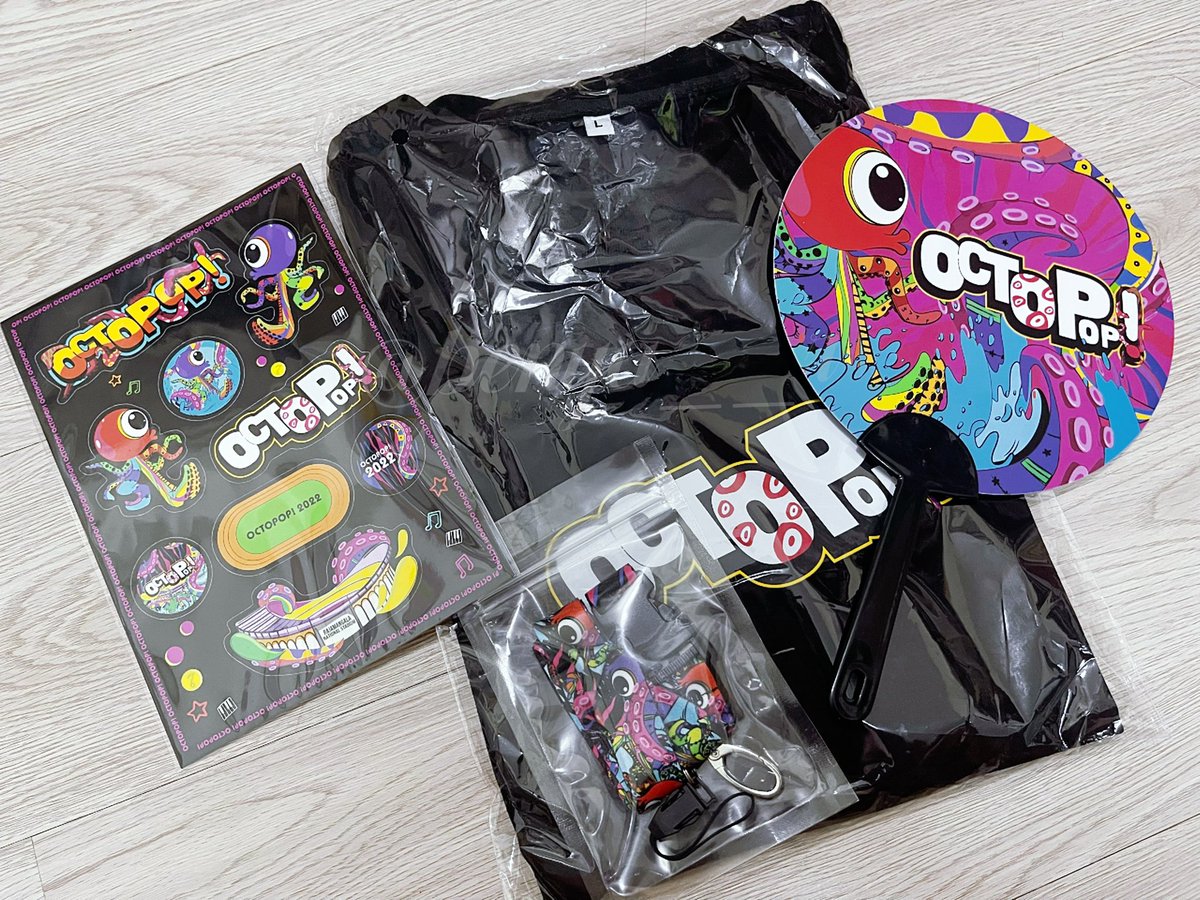 LOVE TRINITY ( TPOP ) on Twitter: "RT @BENYA__R: เย้ พี่หมึกส่งของแล้วววววว ไหนบอกรอของ 15 วันไง ...