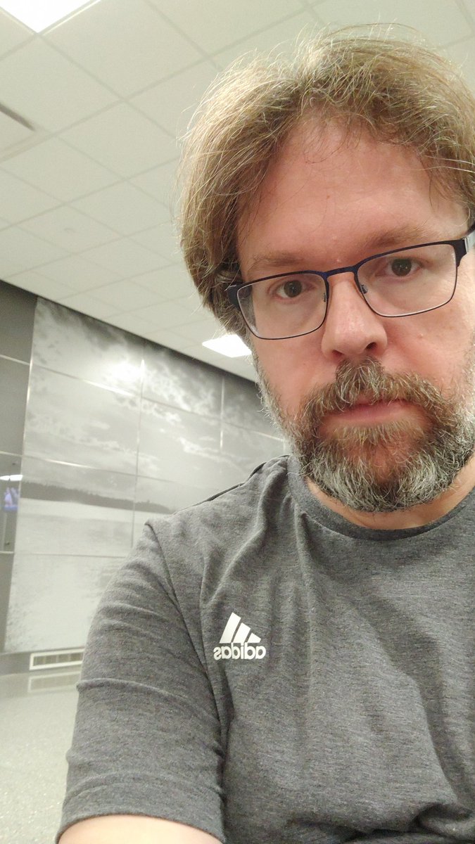 Richard Papp's Instagram, Twitter & Facebook on IDCrawl