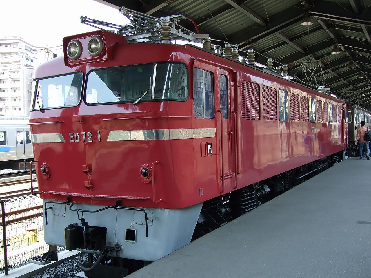 大貫剛🇺🇦🇯🇵З Україною on Twitter: "なんか、AIに「爆乳機関車」を描かせたというネタに、ED76の写真を出してる鉄道マニアが複数いるんだけど… は？ED76は全然普通 ...