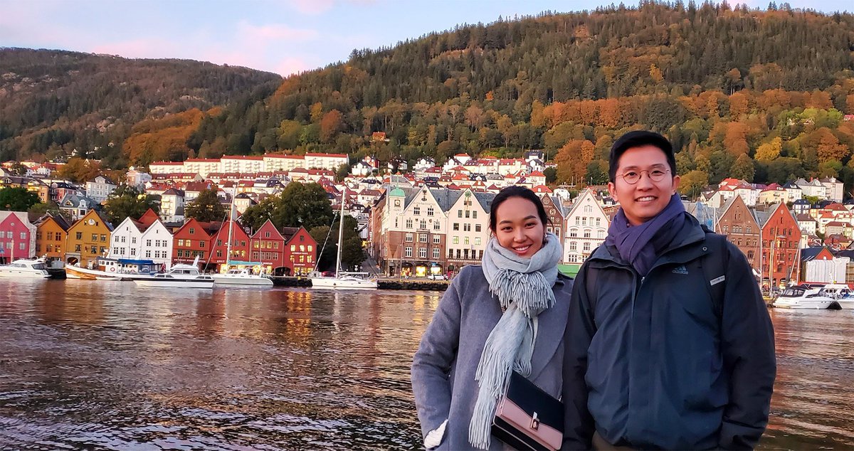 Amazing папААВ On Twitter Bentley Batur загварын дизайныг гаргасан Бат энх Уранчимэг 2 Тэдний