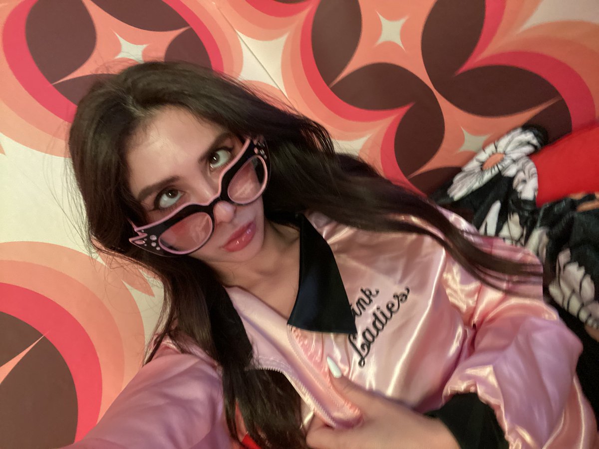 Jane Wilde On Twitter Going Live Twitch Tv Janewildexo