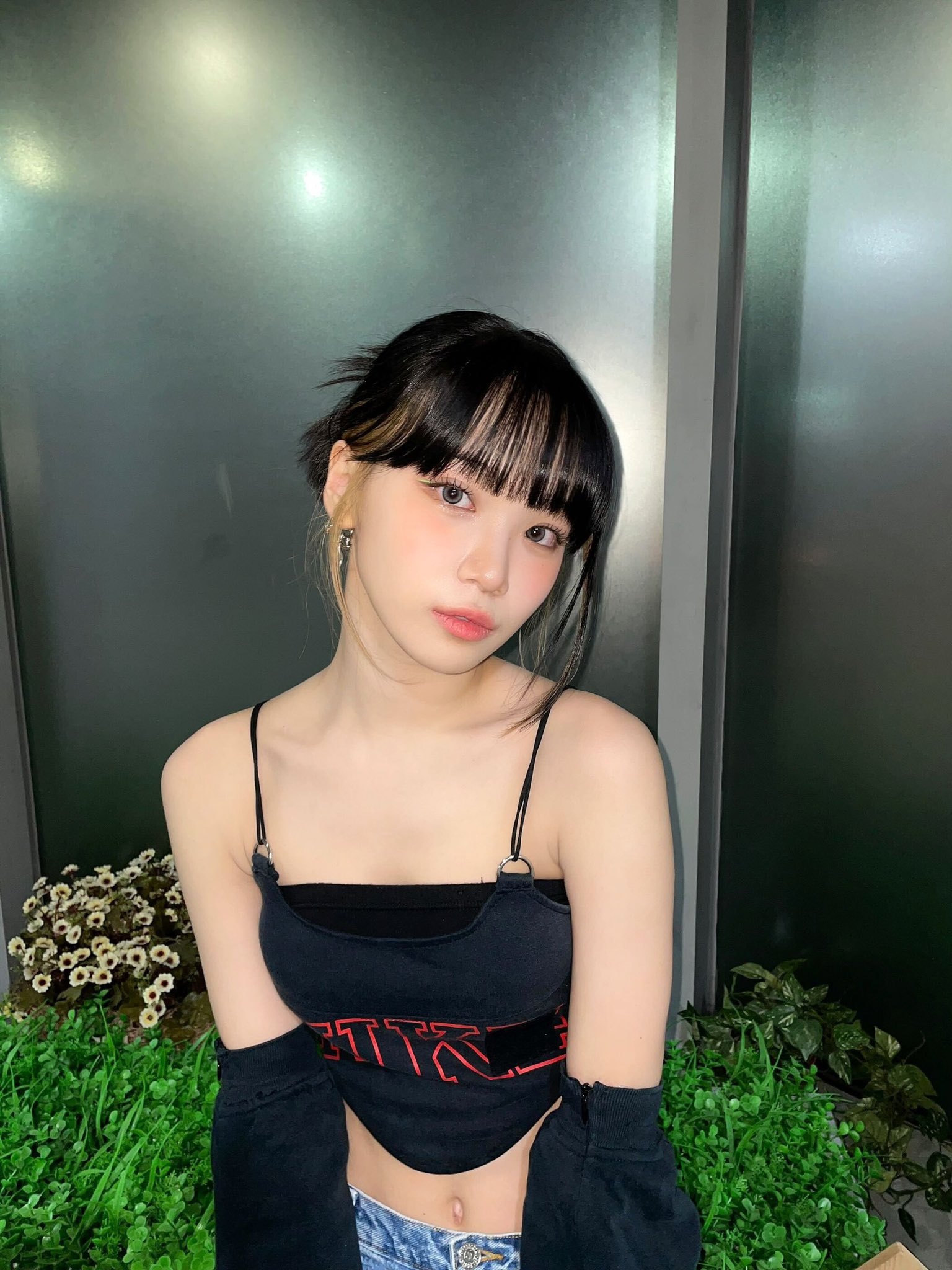 kim chaewon pics on Twitter: "twt update 🤍 https://t.co/y3PXbp7NK1" / Twitter