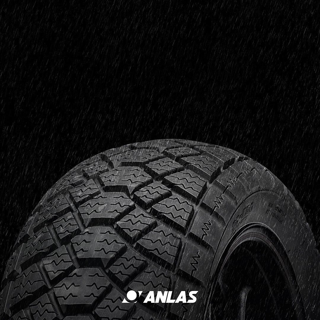 Testing The Suzuki RG500 Gamma | Cambrian Tyres - The UK's No.1