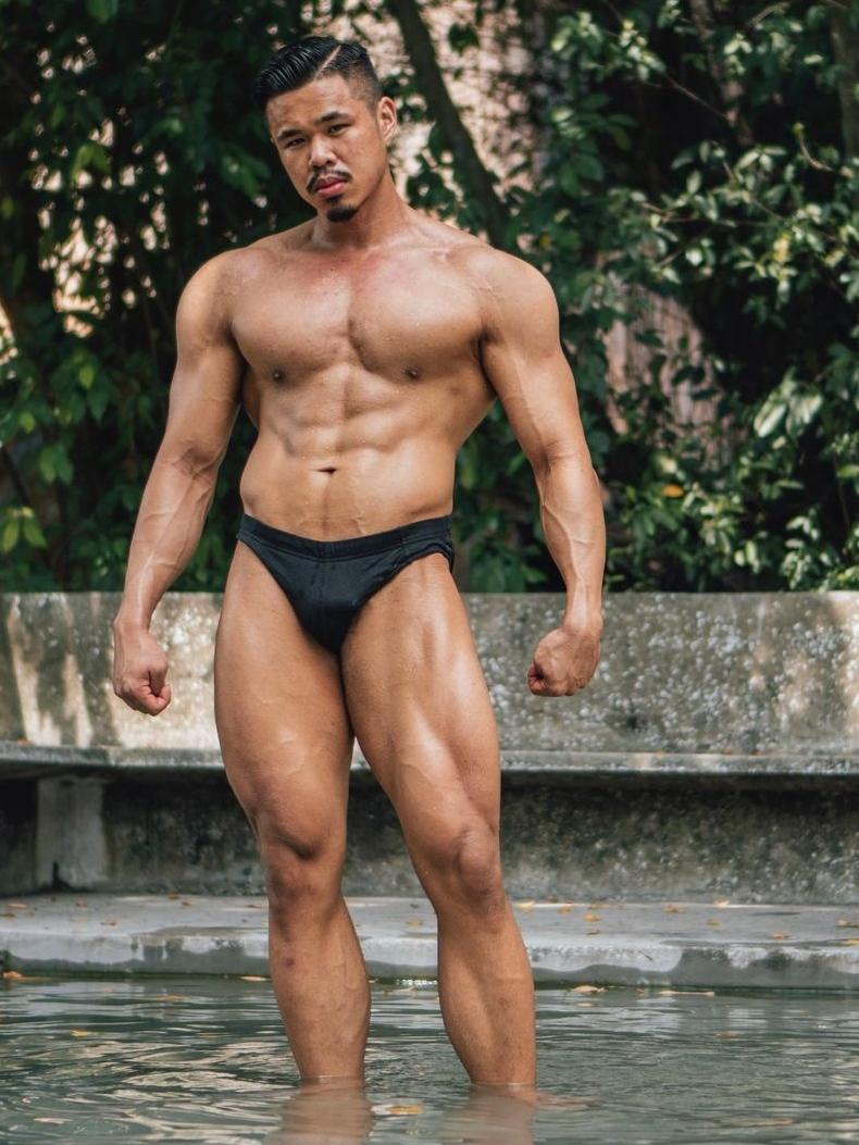 MuscleColtStar (MCS) 53K ️ Thanks on Twitter: "Muscle pup Jason Chua..."