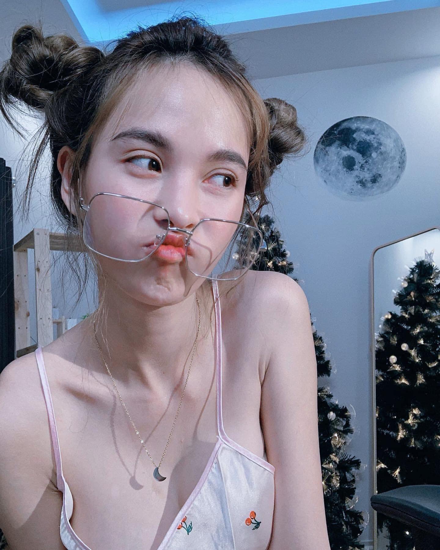 Panudda ️ on Twitter: "นอกจากเหงาเก่ง ก็ยังเอาเก่งอีก ️😘 🆔 Line @046tvtcf https://t.co ...