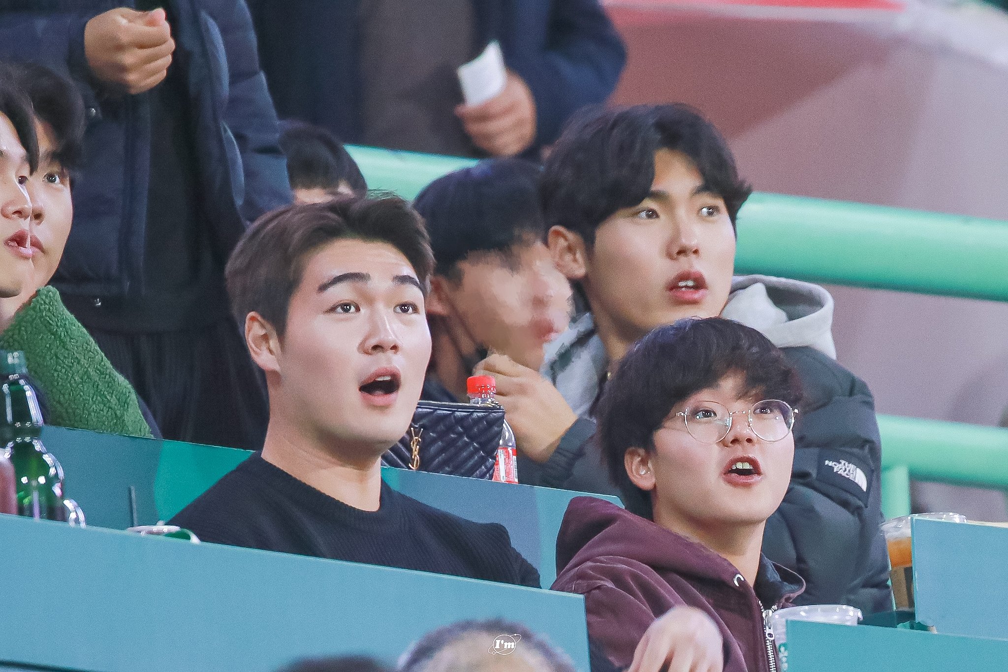 밈 on Twitter: "221107 SSG랜더스필드 KS 5 태호도 왔었구나... 어머... 야구 무한으로 즐기시는중 #SSGLANDERS #SSG랜더스 #윤태현 ...