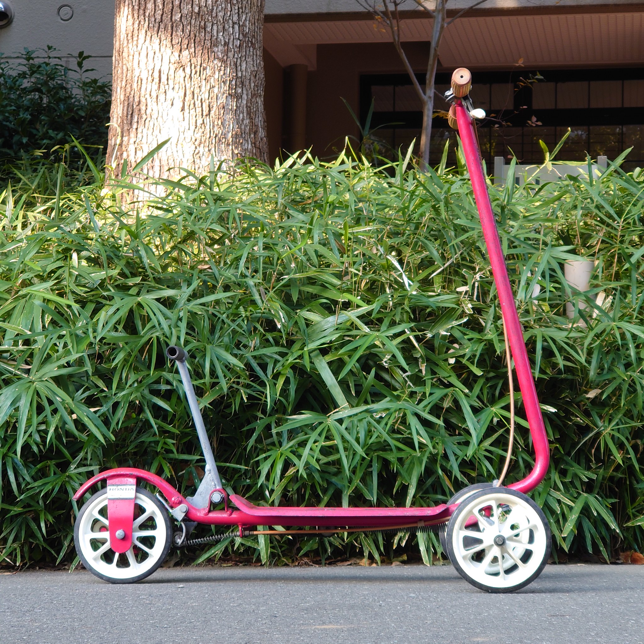 フミよ@ C101金 東5 ホ41b on Twitter: "ローラースルーGOGOの撮影会してきました。ネットで見かけないアングルでご覧ください。 https://t.co ...