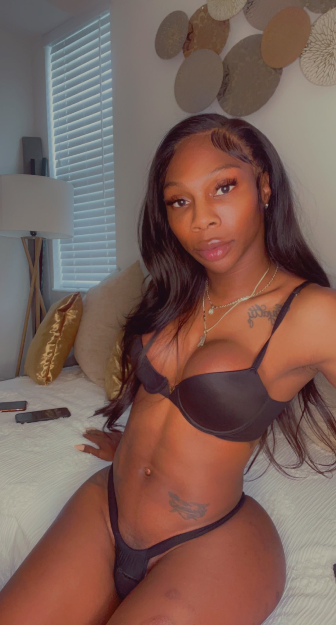 OFFICIAL KOURTNEY DASH on Twitter: "ALL THIS PRETTY BROWN SKINNNNN ️ https://t.co/2HKEdmqYaM ...