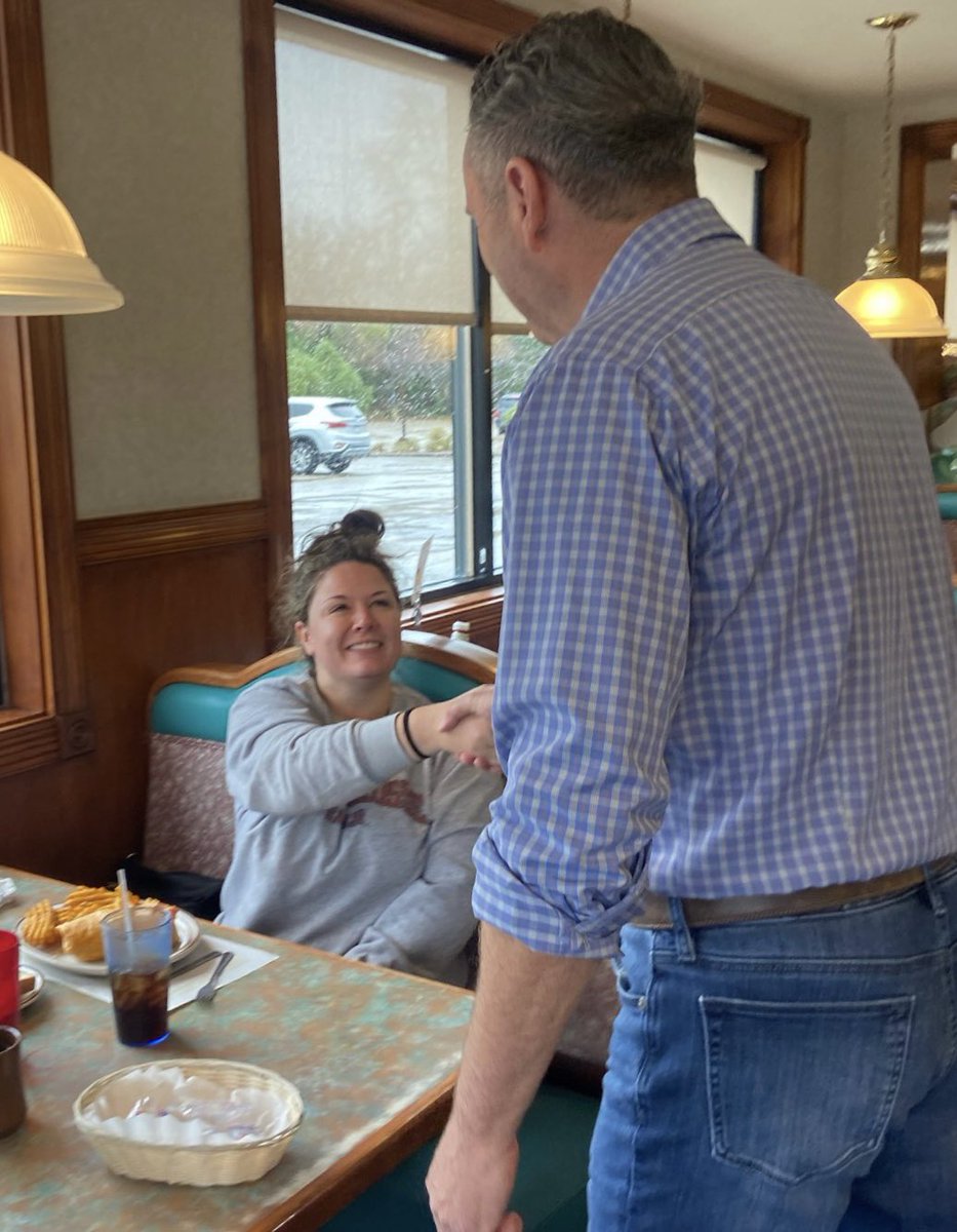 Tim Michels on Twitter: "Made a quick stop at Sunset Family Restaurant in Waukesha. Having a ...