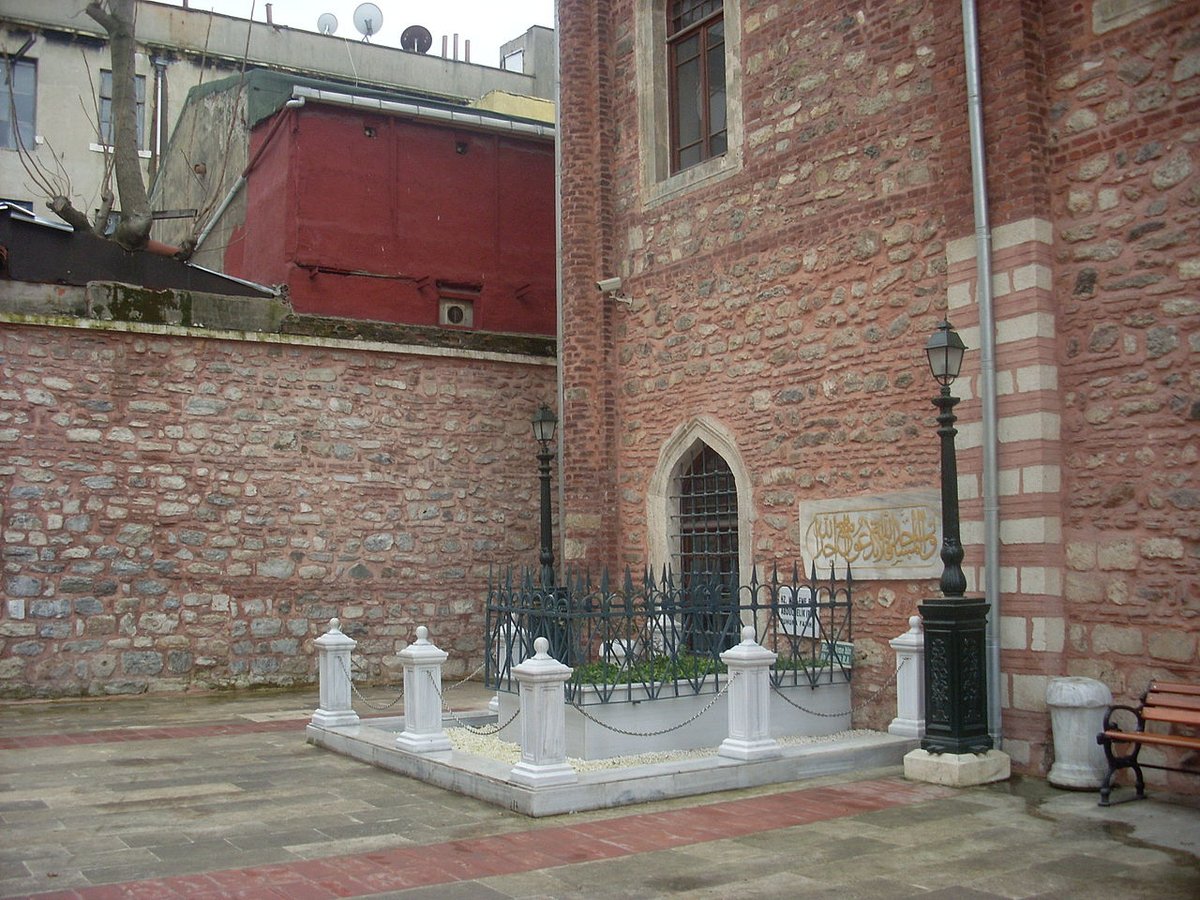 [Short Thread] Istanbul's Gothic-styled Arab mosque - Departed, this is ...