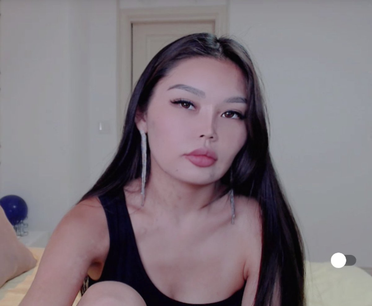 ️Asian Girls Live on Twitter: "https://filipina.webcam/landing/click/cam/AngelVita/click/?AFNO=1 ...