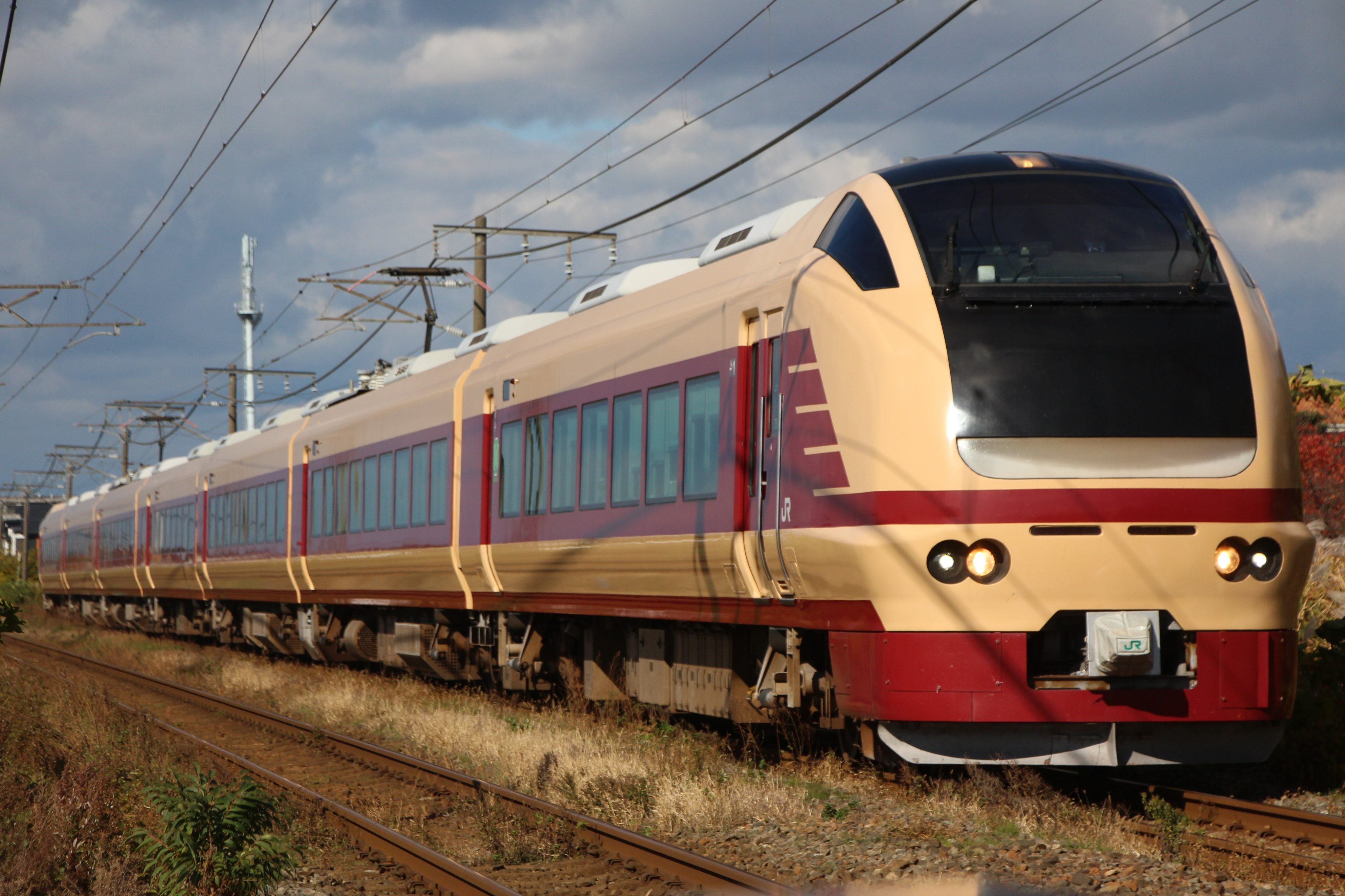 Iwashi channel on Twitter: "2022年11月6日撮影 E653系K70編成（国鉄色）9078M 特急とき 信越本線 荻川～さつき野で撮影 11月3日に上野～新潟間で ...