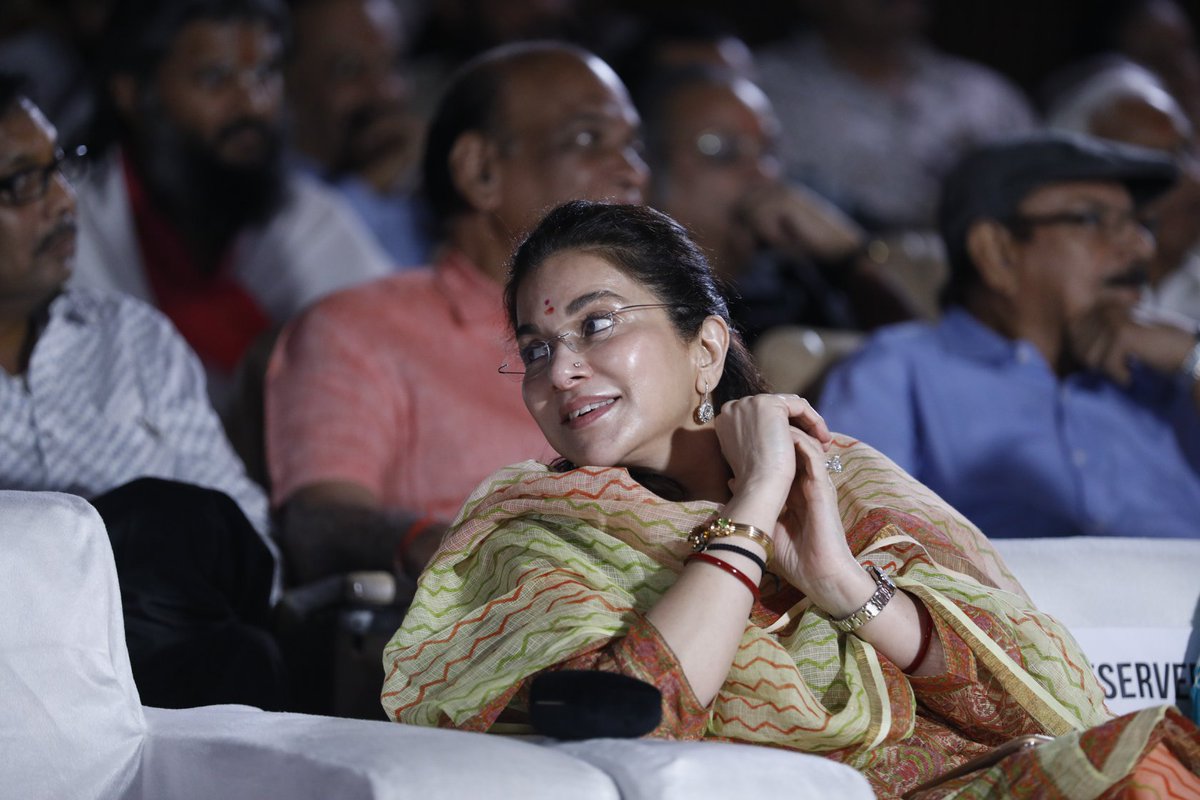 Royal Archives on Twitter: "Wishing H.H. Maharani Sahiba Divya Kumari of Bharatpur a very happy ...