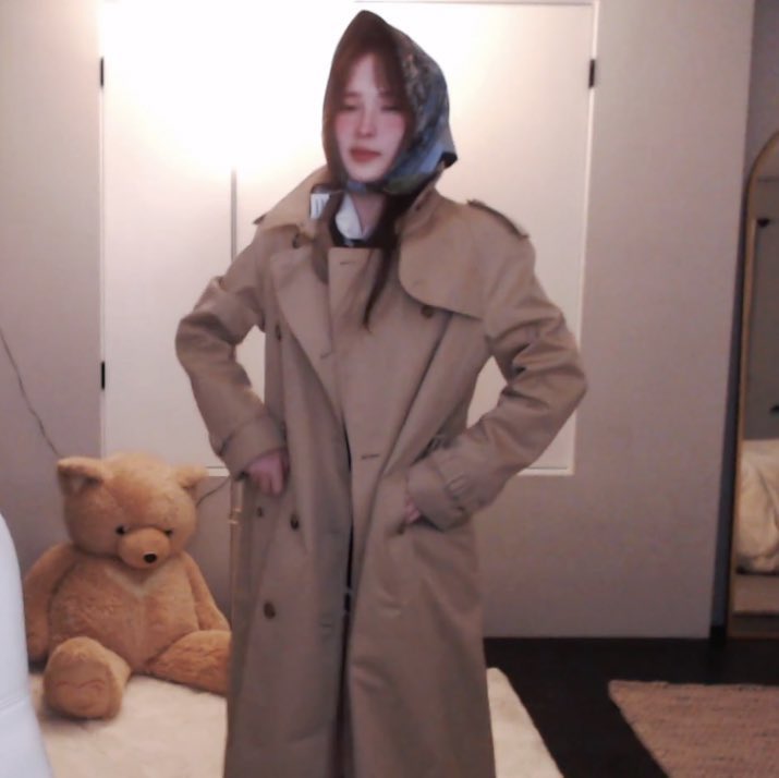 rose!🤍 on Twitter: "tinakitten’s biggest secret revealed"