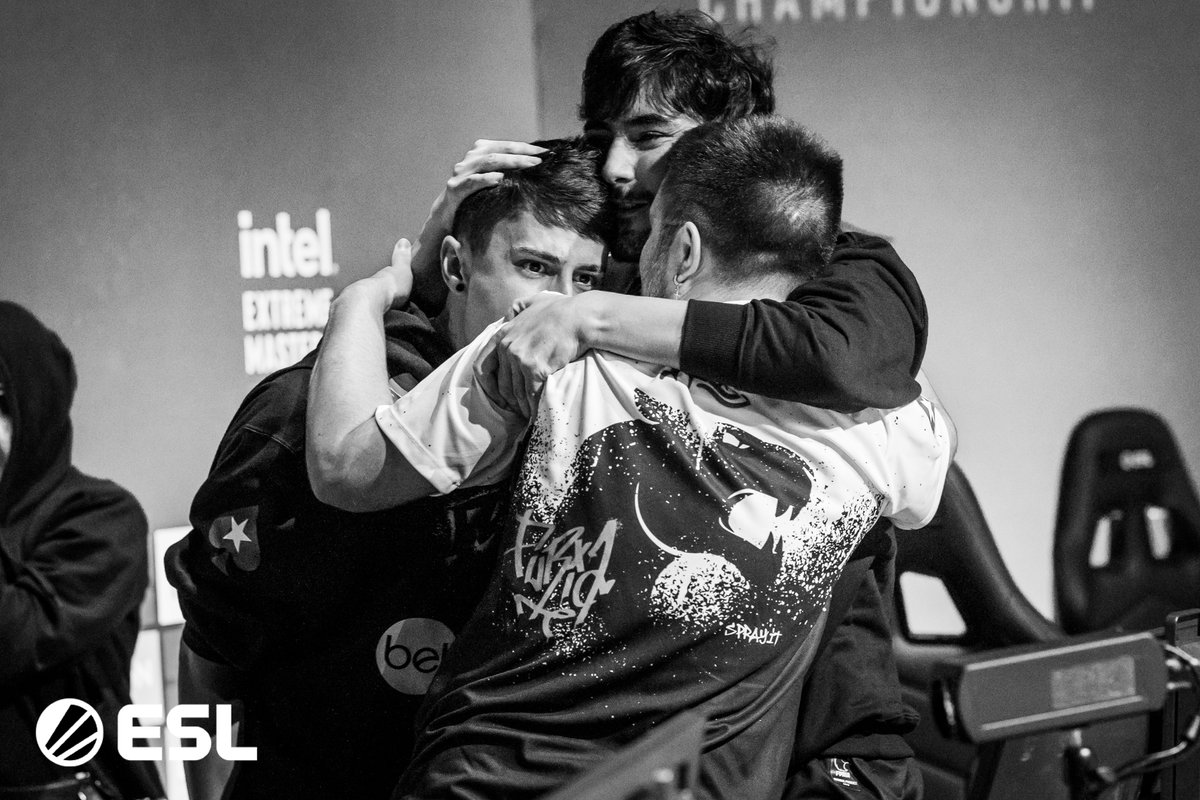FURIA @ IEM Rio Major on Twitter: "RT @IEM: 3-0 in the #IEM Rio Legends Stage for @FURIA! They ...