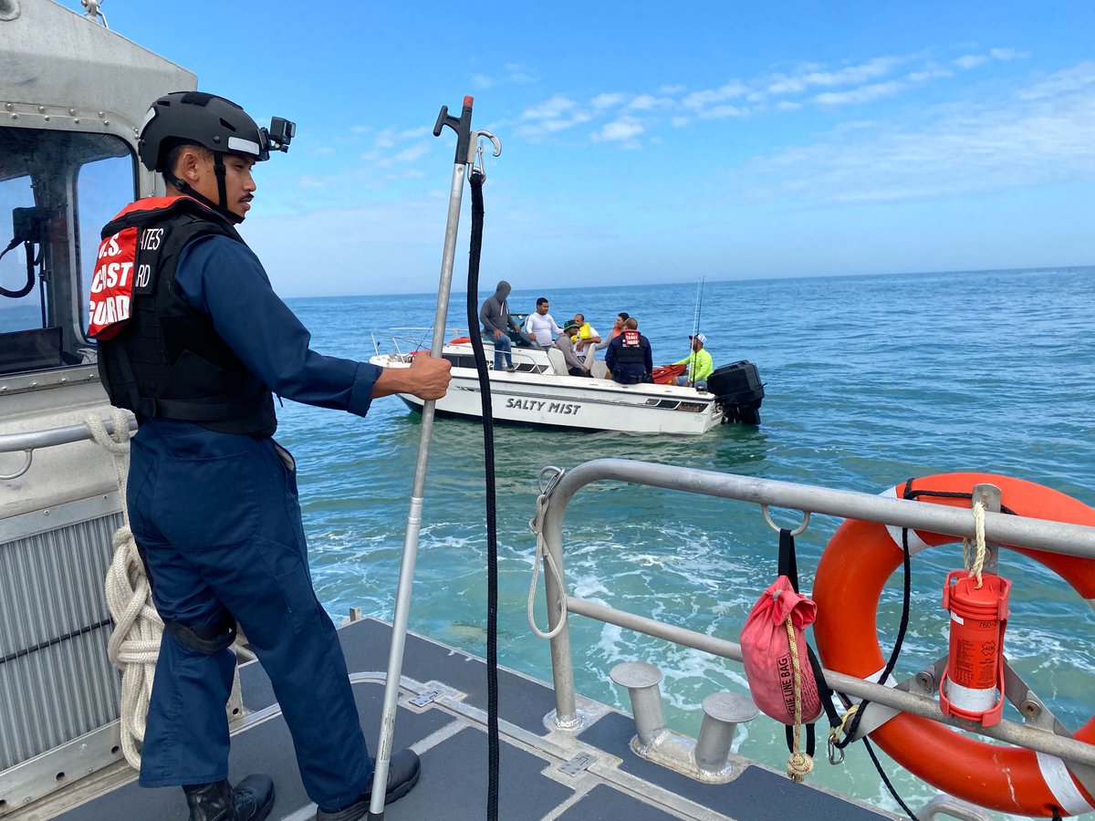 Uscg Heartland On Twitter A Uscg Station Galveston Boat Crew