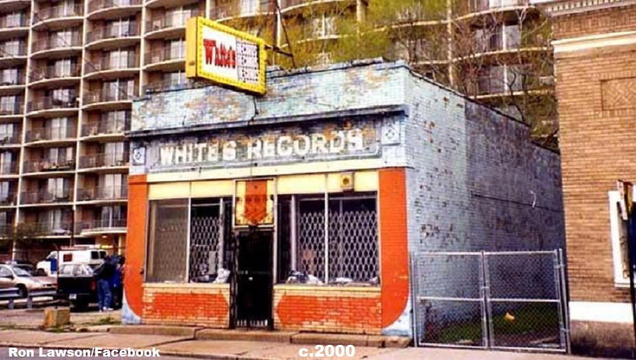 Detroit Street View on Twitter: "#Detroit, Ferry Park near 14th, c.2000-2020. Originally Berry ...