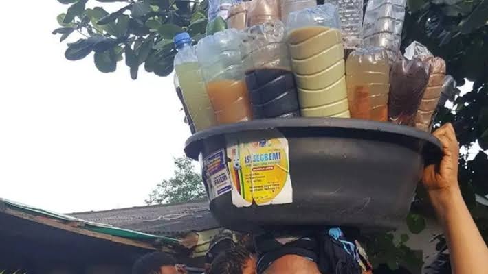 I worked with @iam_alfred1 on this We took Agbo (Herbal concoction ...