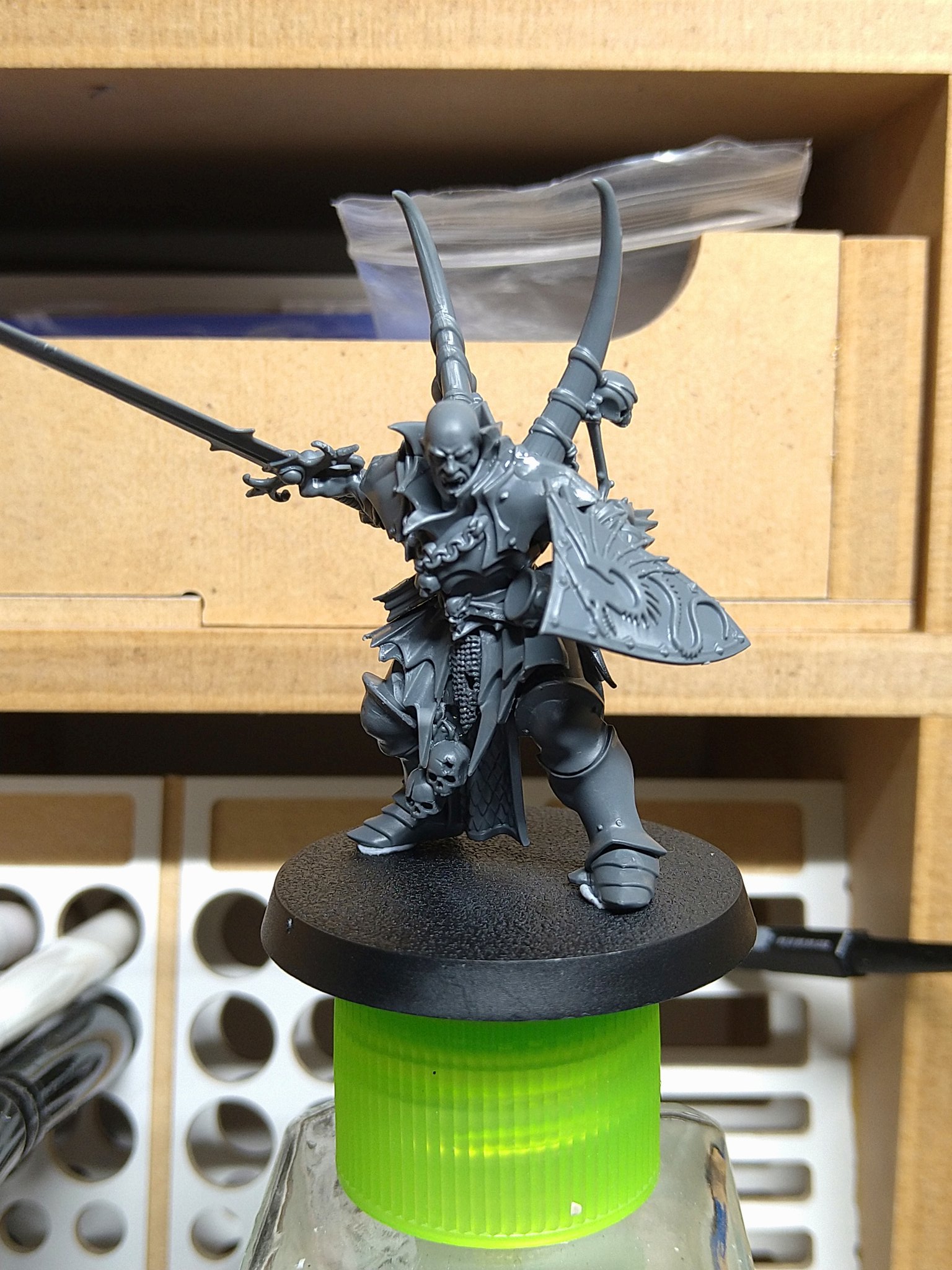 pm23 on Twitter: "ヴァンパイアロード（徒歩）です、通してください https://t.co/ZdQ74TwQCZ" / Twitter