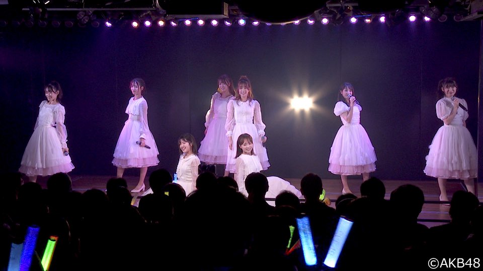 AKB48 LOD撮影スタッフ on Twitter: "AKB48 60th Single「#久しぶりのリップグロス」チーム4ver.初披露 ...