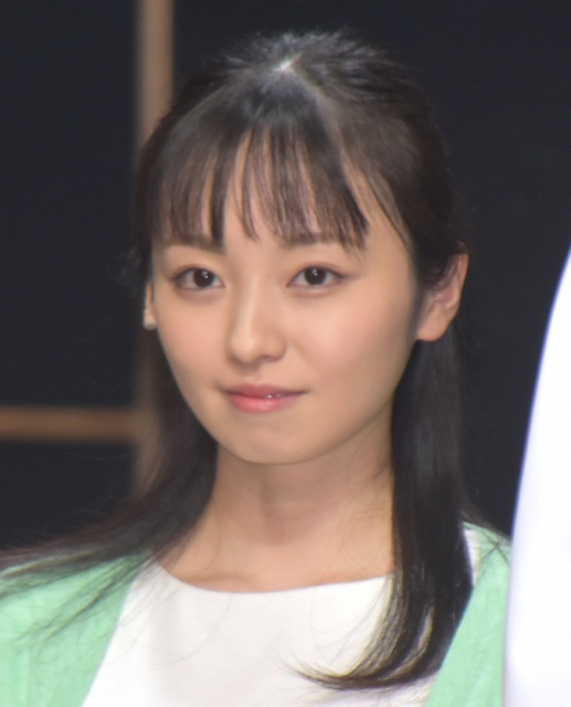 ライブドアニュース on Twitter: "1000RT：【心境つづる】今泉佑唯、盗撮など過度な取材に「お仕事を辞める決心がつきました」 https://t.co/GgMUlW2ejh ...