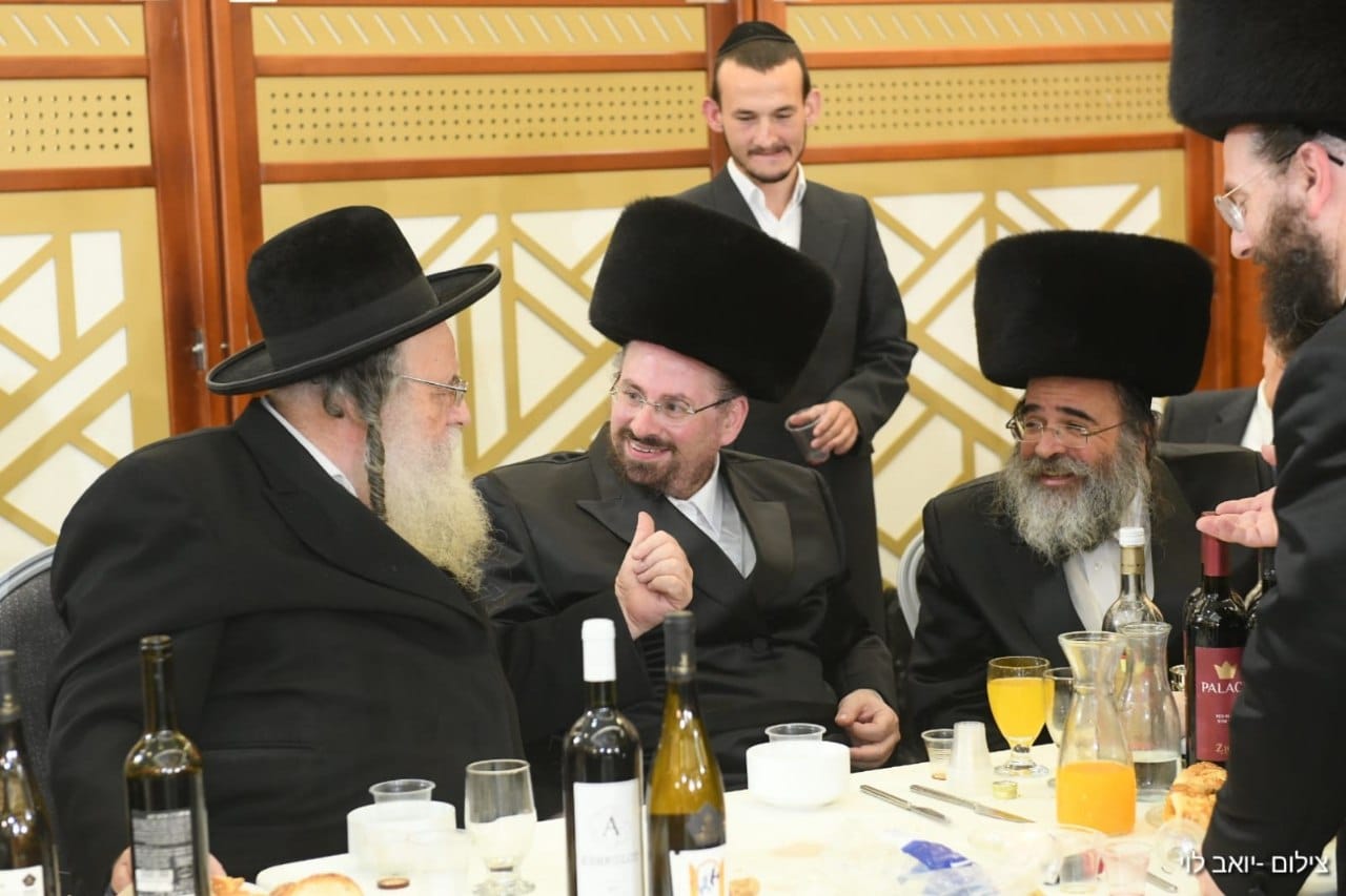 משה ויסברג On Twitter ראש הישיבה הגרש אלתר בשמחת נישואי בן הנגיד ר