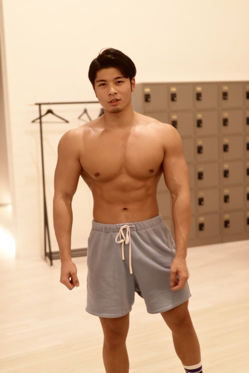 レージ On Twitter 隠すつもりもないんで、エッチなお姉さんと繋がりたいです。 この際筋トレしてなくても良いです。 筋トレ垢さんと繋がりたい 筋トレ 筋トレ好きと繋がりたい