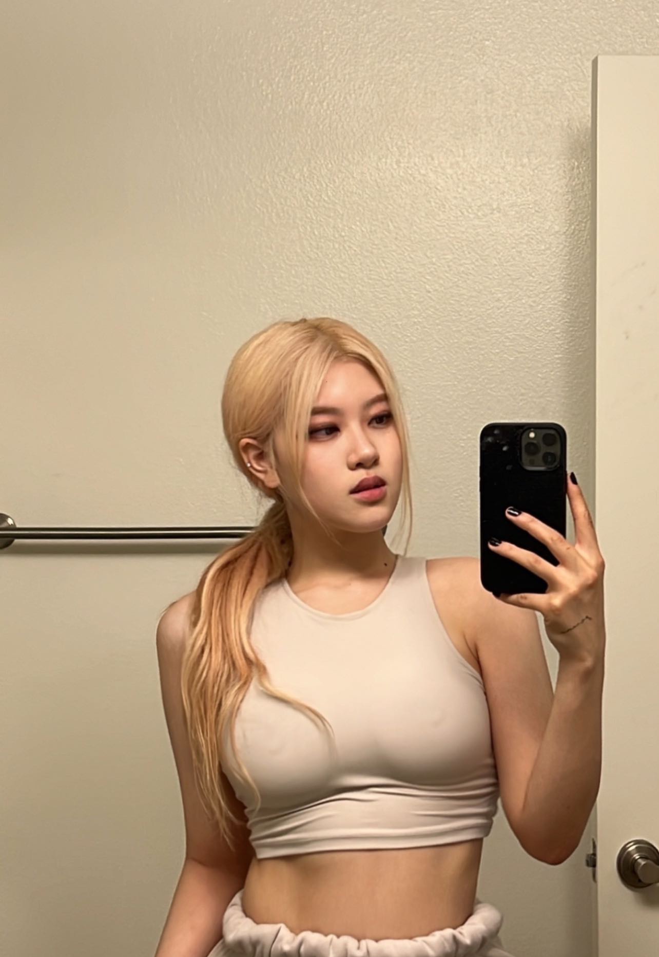 📸 (@vxakslam) / Twitter