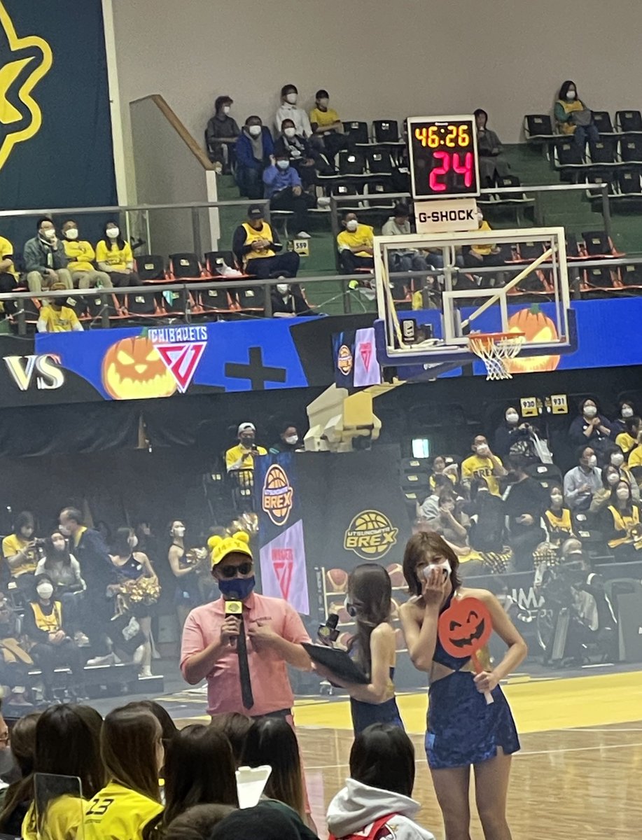 コンタクト社長 レンズアップル on Twitter: "ブレックスアリーナ宇都宮堪能2 アリーナ演出、チアBREXY、はまやねんに順位表と楽しませていただきました！ ブースター総立ちに黄色の ...