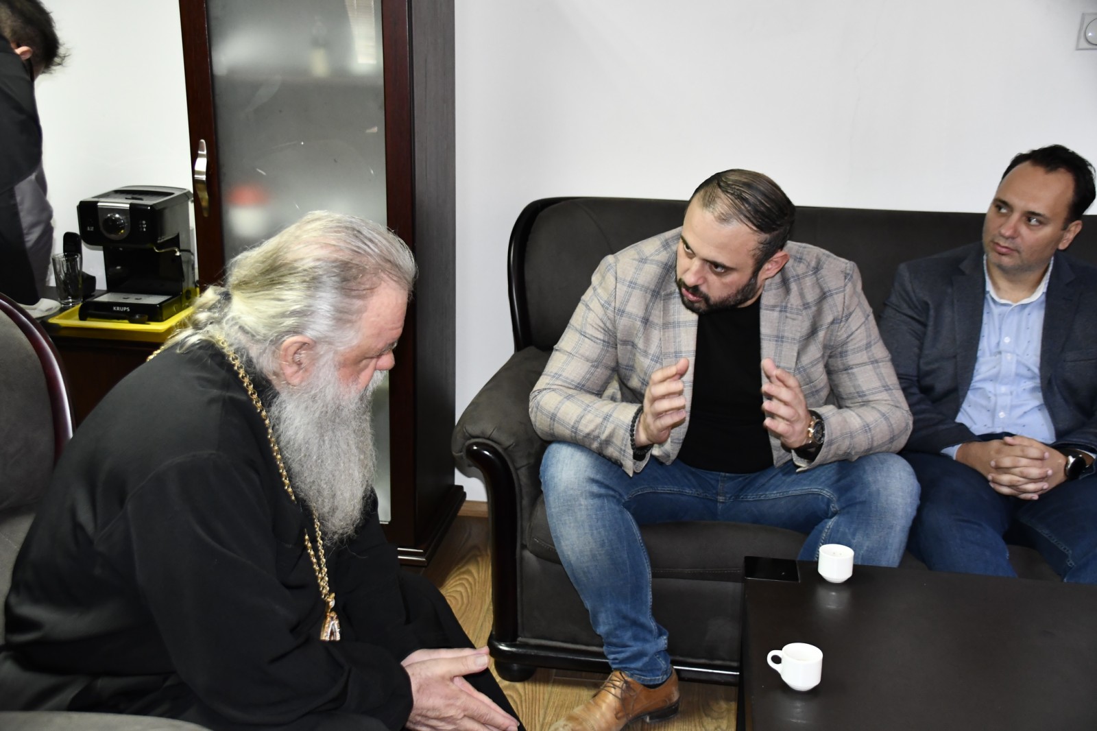 Кај Стариот On Twitter Кога имаш чиста душа и помагаш на сите кога тоа ќе оддекне и до