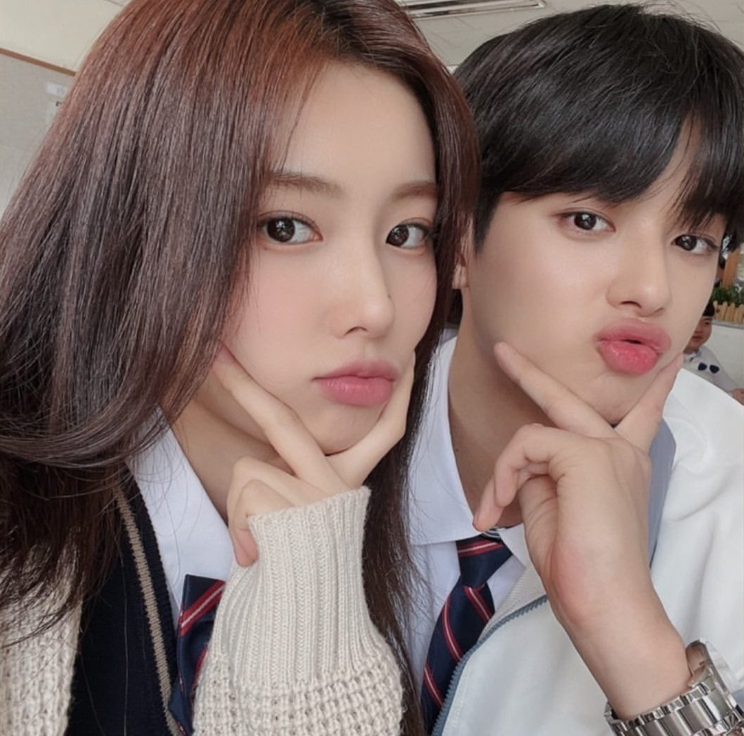 hyewon pics ☁️ on Twitter: "kimminkyu_0312 ig story with hyem! https://t.co/83Th25FmRj" / Twitter