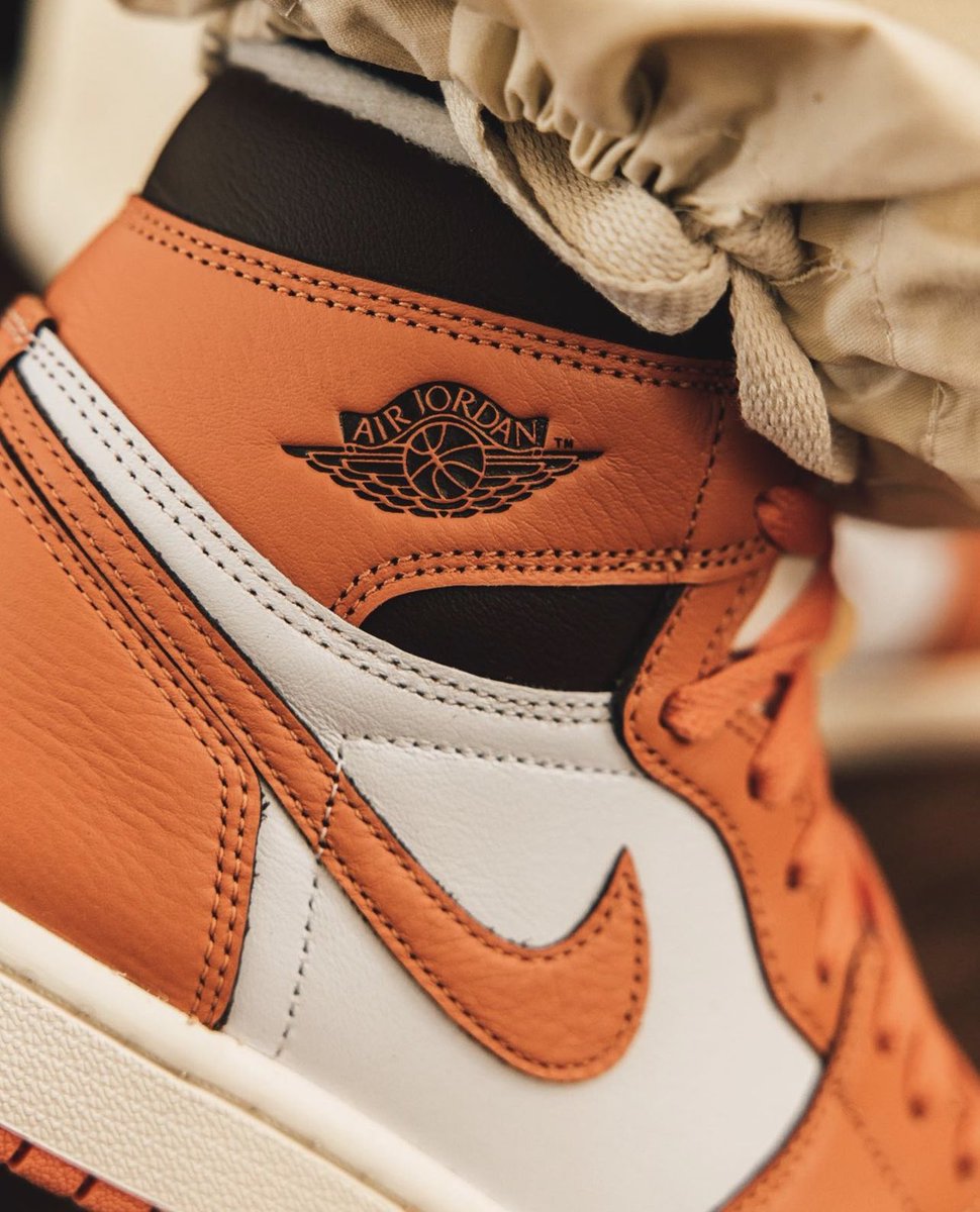 SNKR_TWITR on Twitter: "SNKRS http://bit.ly/3zkjvLi SP http://bit.ly/3gMuAhR SU http://bit.ly ...