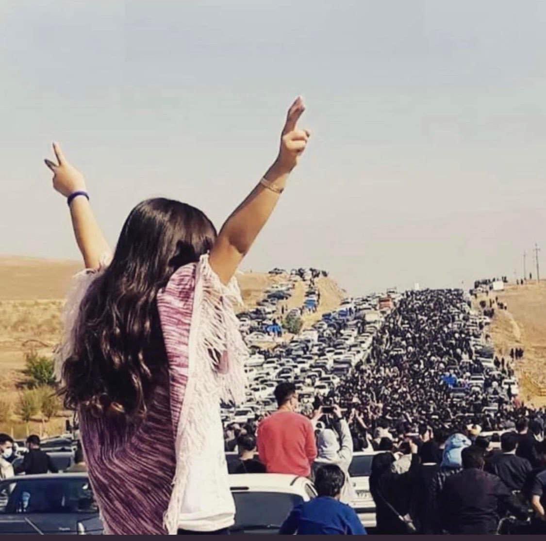 Iran In Photos πΎπ¦π On Twitter Iranian Women R Risking Their Lives