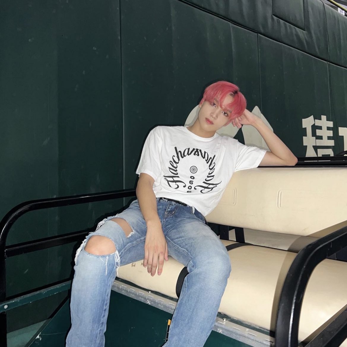 ٍ on Twitter: "does haechan know what he just did by posting these photos.."