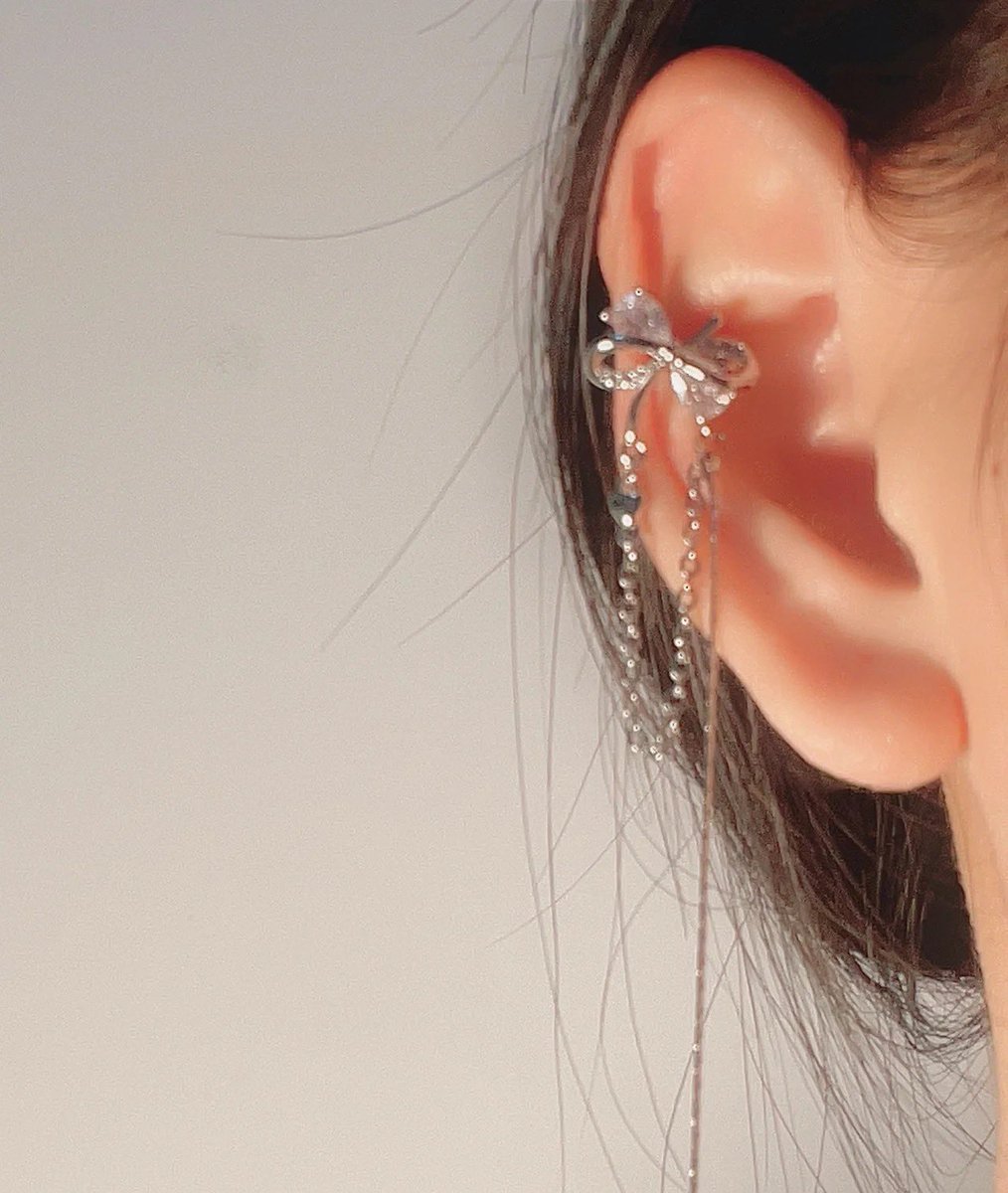 ตอบช้านิดนึงคับ เกิน 24 ชมทักซ้ำได้เลยนะคะ♡ on Twitter: "ribbon earcuff ꔛ เอาใจสาวที่อยากเจาะหู ...