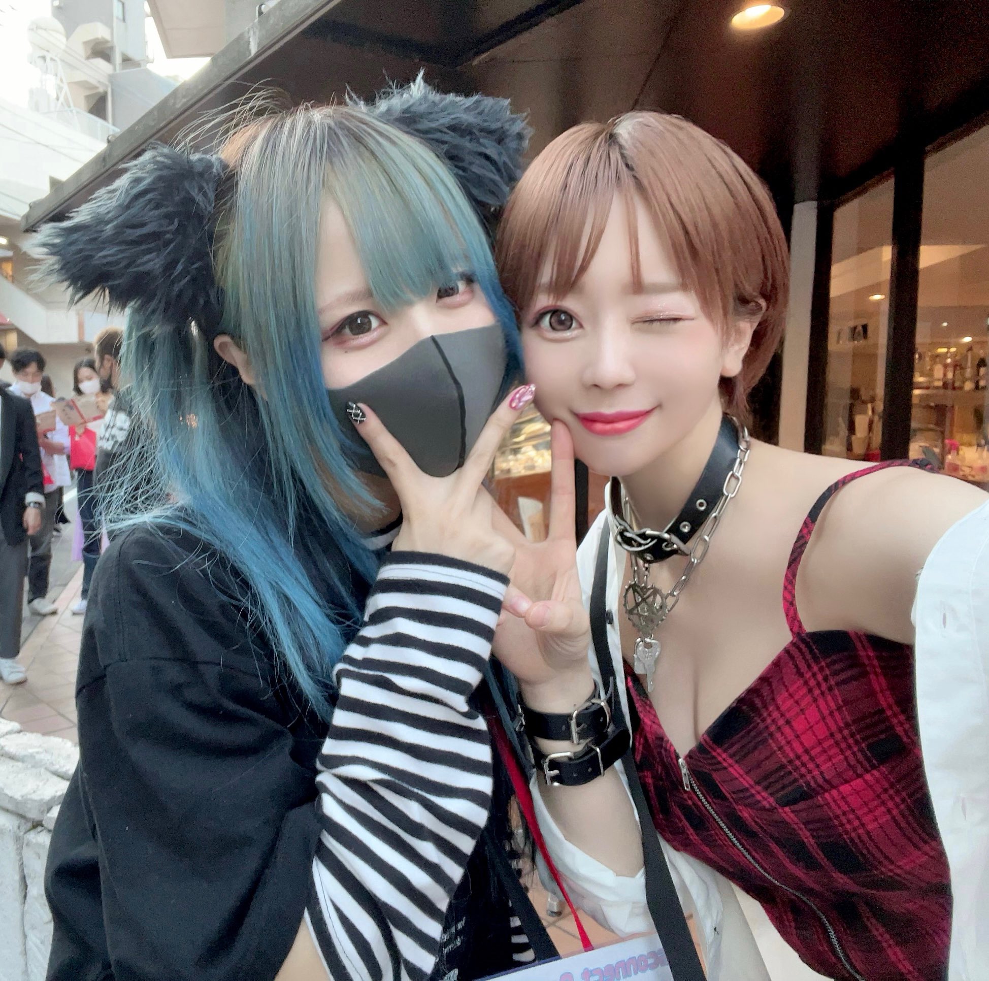 立夏-Ricca-🌹🎧 on Twitter: "ミツバチロックで偶然外出た時に バッタリ会えたMiNOっち☻ 会場違ったしまさか会えると思ってなかったから運命感じた、、 来年ディスコネと ...