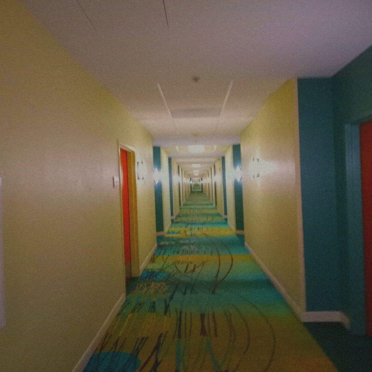 Liminal Spaces on Twitter: "Liminal space 7PQ1("