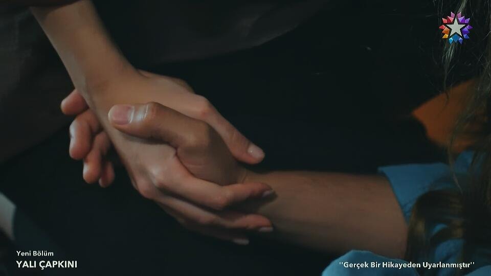 Zeyno♡ (@zeynepsyaran) / Twitter