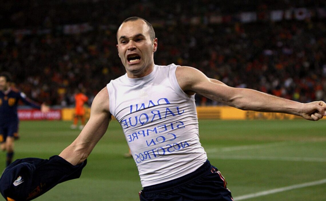 ¡YA en @TyCSports! Líbero VS con Andrés Iniesta. Imperdible entrevista ...