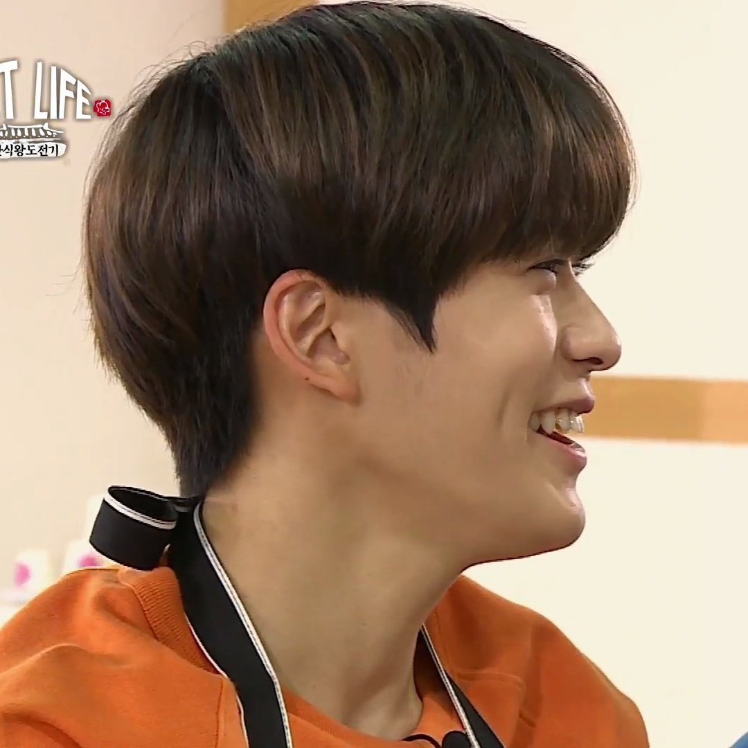 Kanokwan phatkreo on Twitter: "RT @aquariusjjh: (｡ ‿ ｡)"