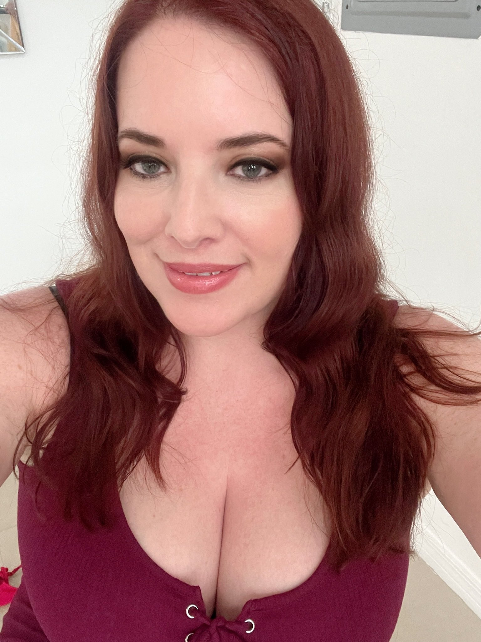 Tw Pornstars Maggie Green Official π Twitter Pov Im Taking Off