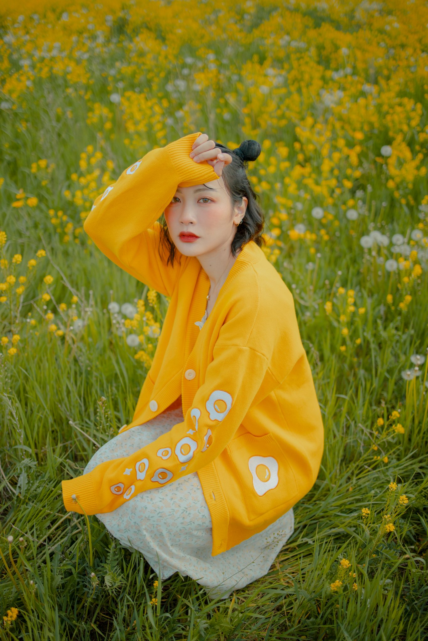 kinwamonster 👁️ hibernation mode until 2023! on Twitter: "Egg Cardigan is finally back!! 🍳Grab ...