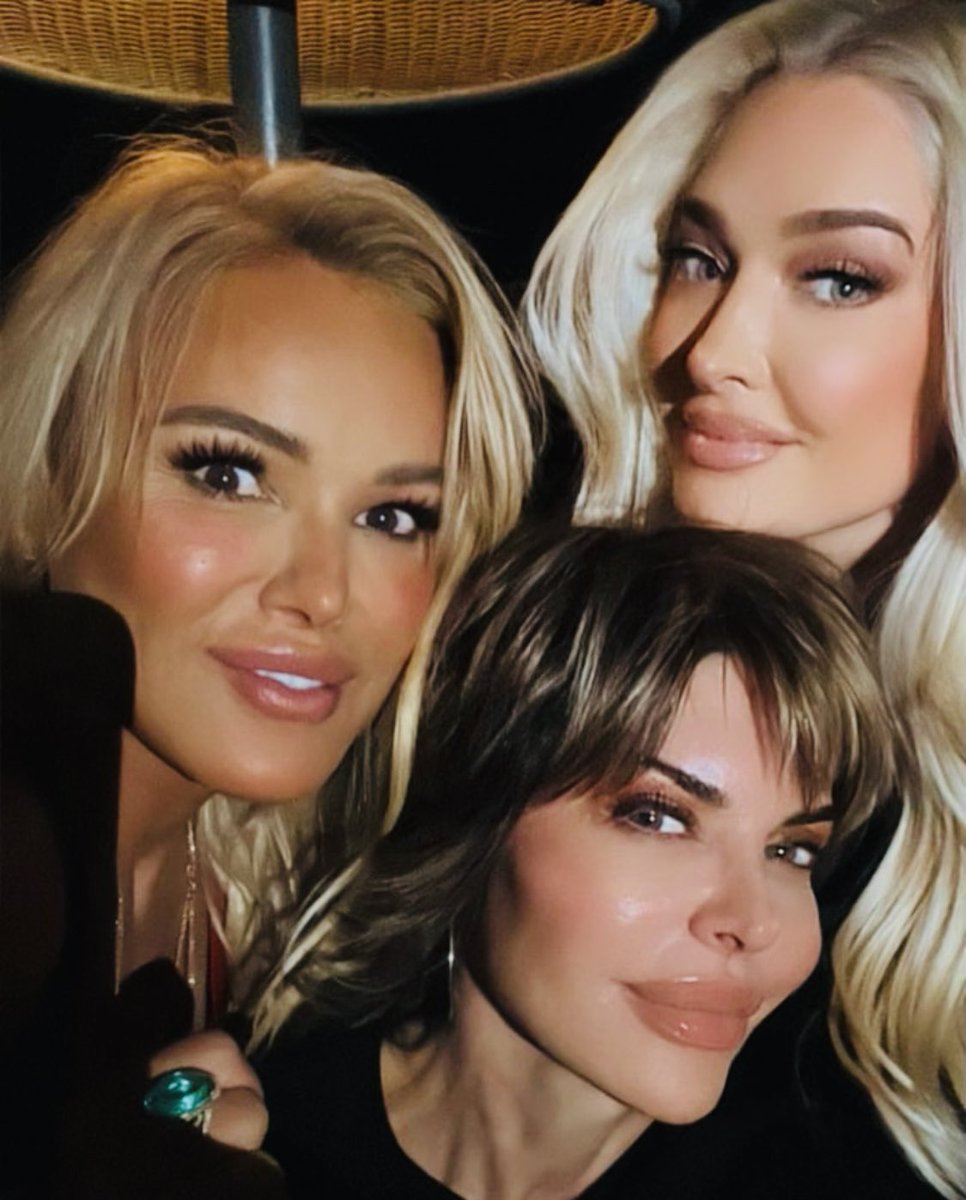 Candice Paul's Instagram, Twitter & Facebook on IDCrawl